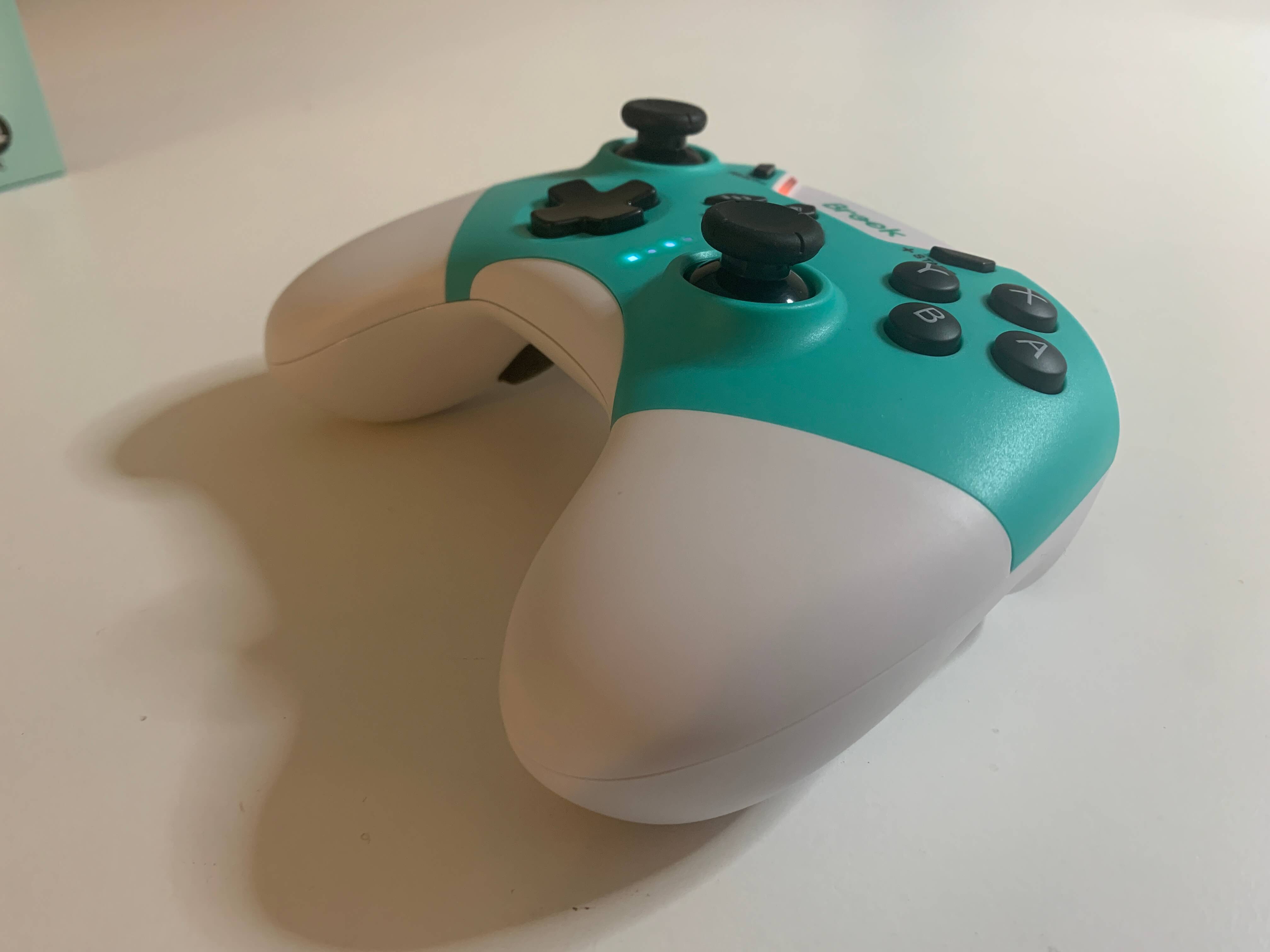 Avis et photos sur la Manette Brook Vivid du constructeur Brook ...